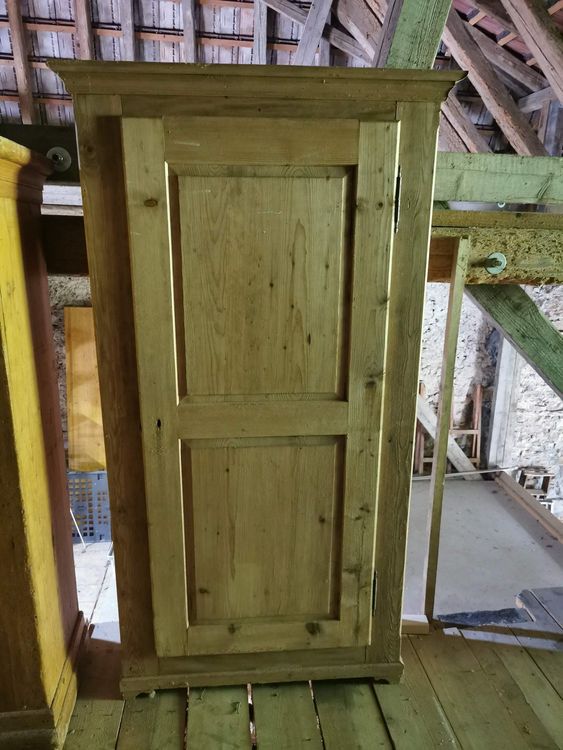 Aniker Schrank (Gebraucht) in lostorf für CHF 230 – mit Lieferung auf ...