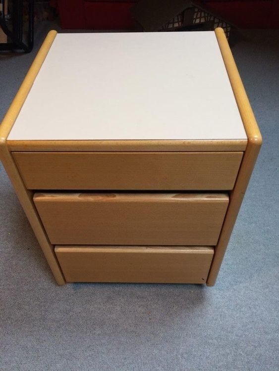 Korpus auf Rollen von embru (Gebraucht) in Wil SG für CHF 55 – mit ...