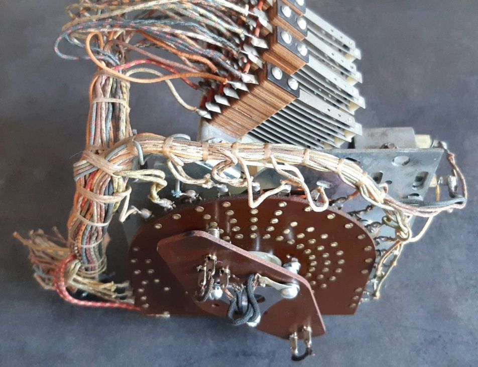 Flipperkasten/Flippers - UNIT PLAYER / GOTTLIEB (D'occasion) à St ...