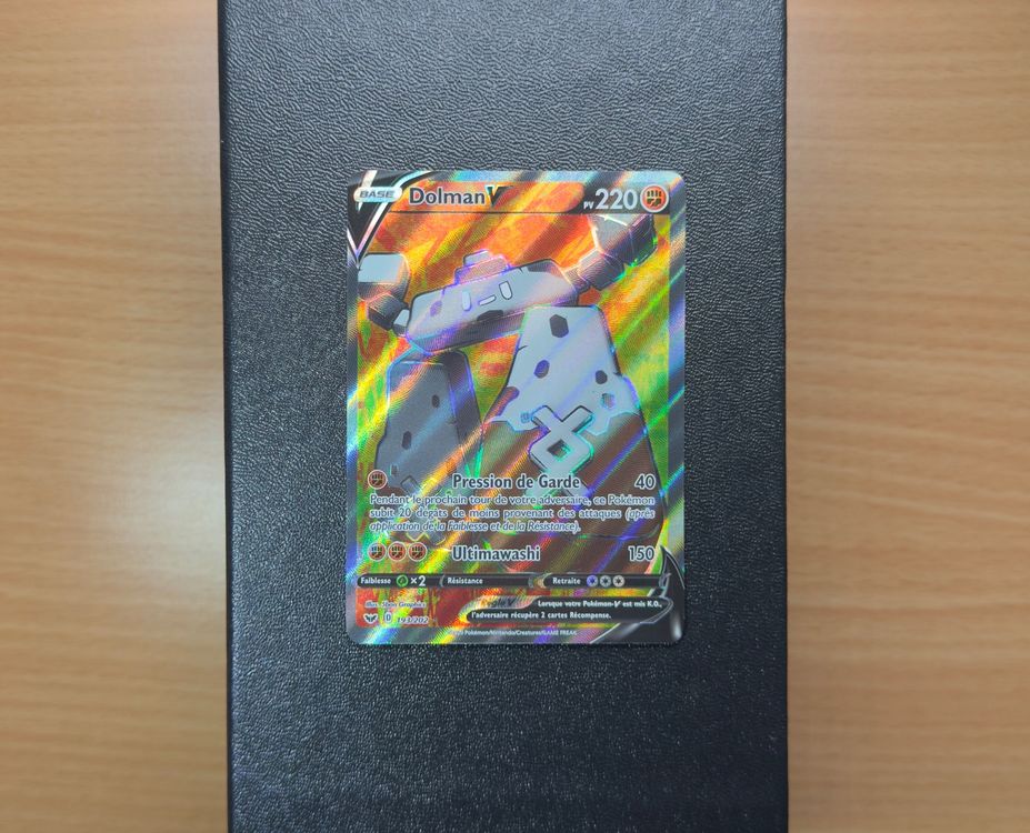Dolman V (193/202) - Carte Pokemon - Épée et Bouclier - FR (Gebraucht) in Chézard-St-Martin für ...