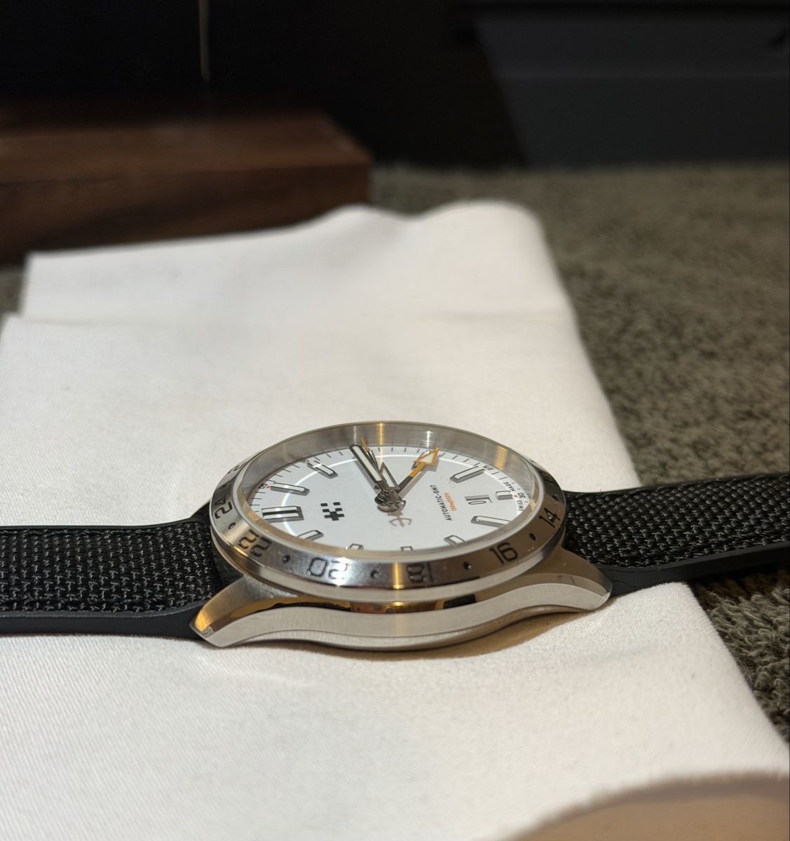 Christopher Ward C63 Sealander GMT Automatik (Neu (gemäss Beschreibung ...