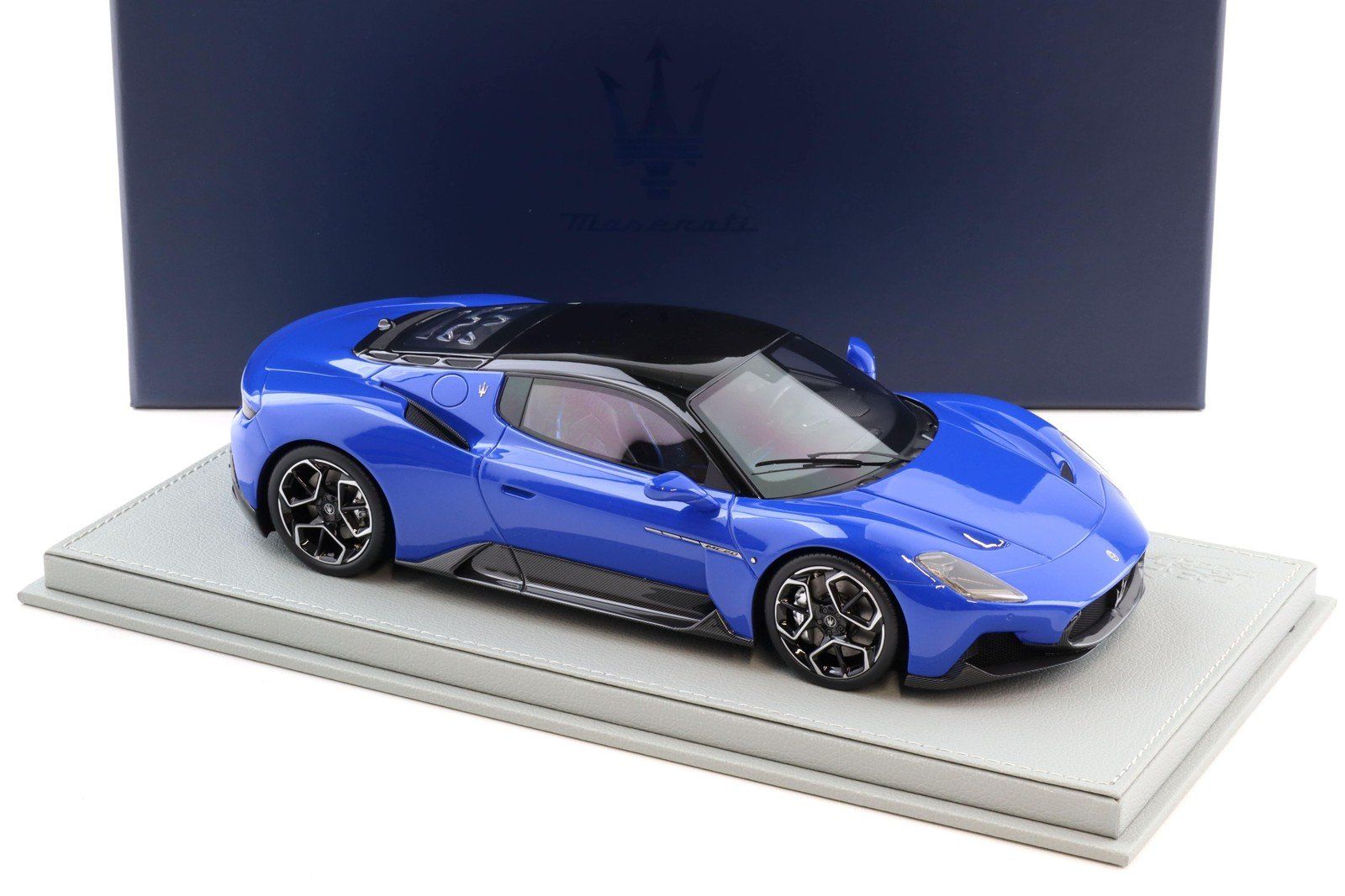 Maserati MC20 Coupe 2020 Blu Infinito 1/18 BBR NEU (Neu und ...