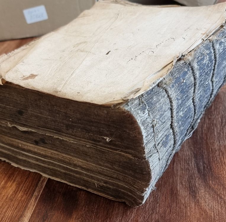 Alte Bibel aus dem 1760 Jahr (Gebraucht) in Zell ZH für CHF 22 – mit ...