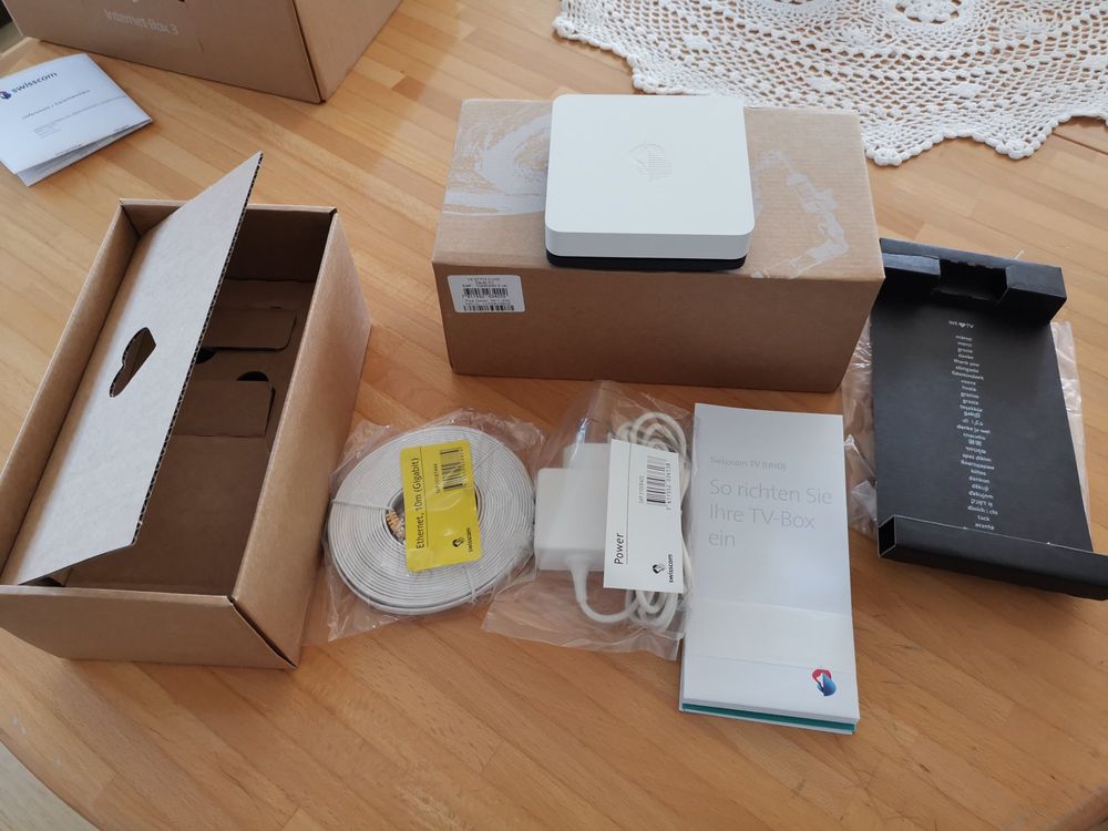 Swisscom tv Box 2 UHD (Gebraucht) in Lyss für CHF 29 – mit Lieferung ...
