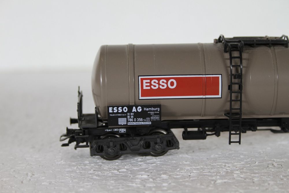 Märklin 4754 DB Esso Tankwagen (Gebraucht) in Triesen für CHF 21 – mit Lieferung auf Ricardo kaufen