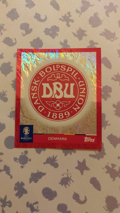 Topps Euro EM 2024 DEN 1 Denmark Pink Sticker Parallel ab 1 (Neu ...