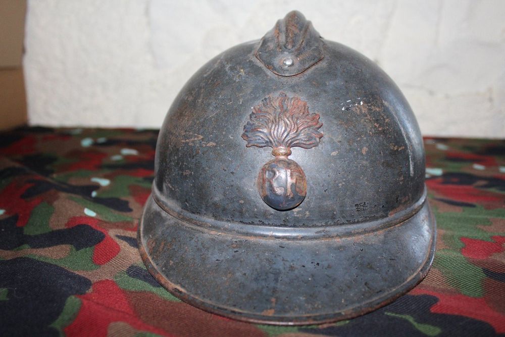 Casque/Helm Adrian 15 Infanterie (Gebraucht) in Daillon für CHF 80 ...