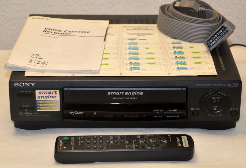 Videorecorder VHS Sony SLV-E285B magnétoscope (Gebraucht) in Collonges ...