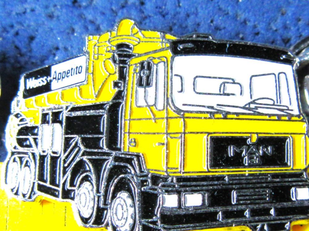 MAN LKW TRUCK AUTO PIN GEPRÄGT LACKIERT 28mm KLEIN-FEIN (Gebraucht) in ...