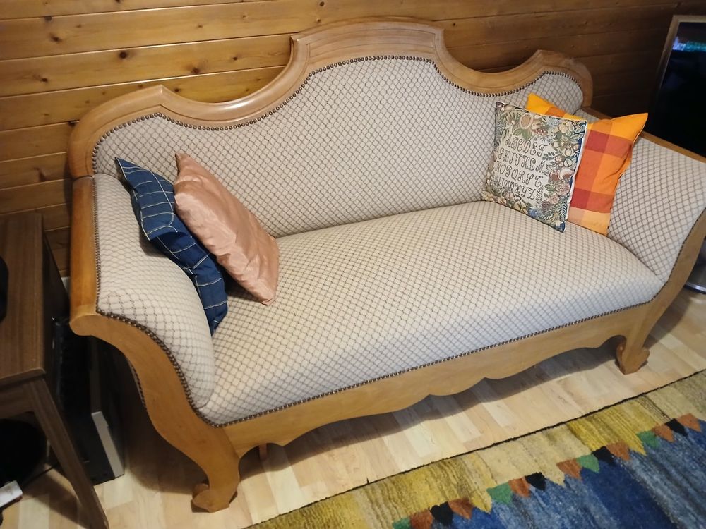 Sofa 2 Sitzer (Gebraucht) in Zunzgen für CHF 700 – nur Abholung auf Ricardo kaufen