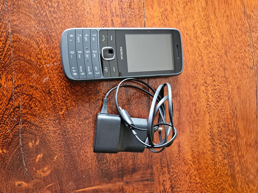 Nokia 225 4G Dual SIM | Kaufen auf Ricardo