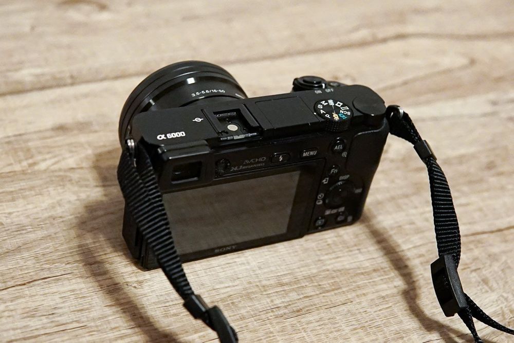 Sony Alpha 6000 (Gebraucht) in Zürich für CHF 270 – mit Lieferung auf ...