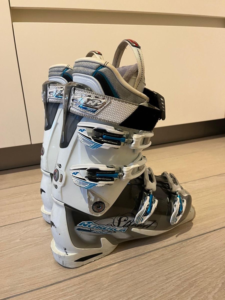 Chaussures de ski Nordica Speedmachine 100, taille 40. 54 (D'occasion ...