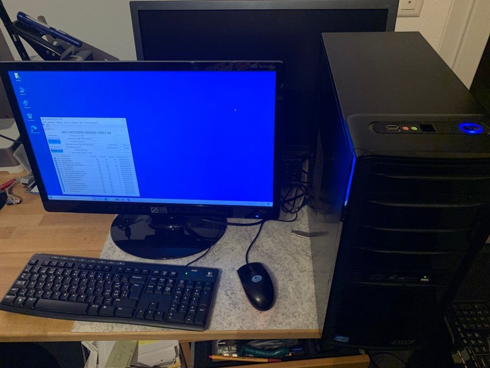 Computer Set mit Monitor Core i7 Windows 10 neu installiert (Gebraucht ...