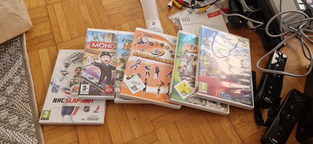 Nintendo Wii, schwarz, mit Spielen und Zubehör (Gebraucht) in Dorf für ...