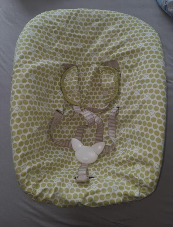 Stokke Tripp Trapp Newbornschale Überzug mit Gurtschonern (Gebraucht ...