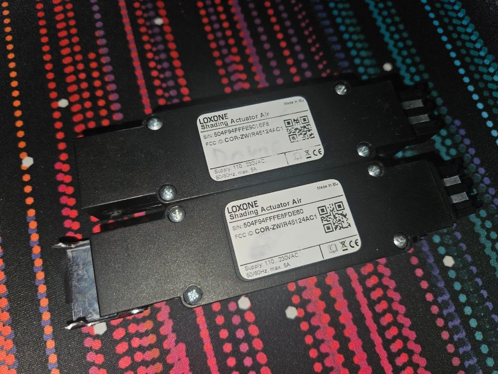 2x Loxone Shading Actuator Air (3) (Gebraucht) in Malters für CHF 150 ...