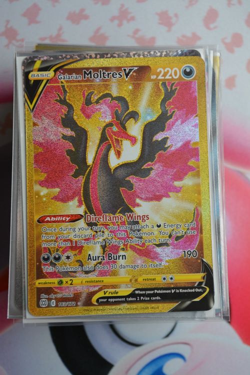 Galarian Moltres V - Goldcard | Kaufen auf Ricardo