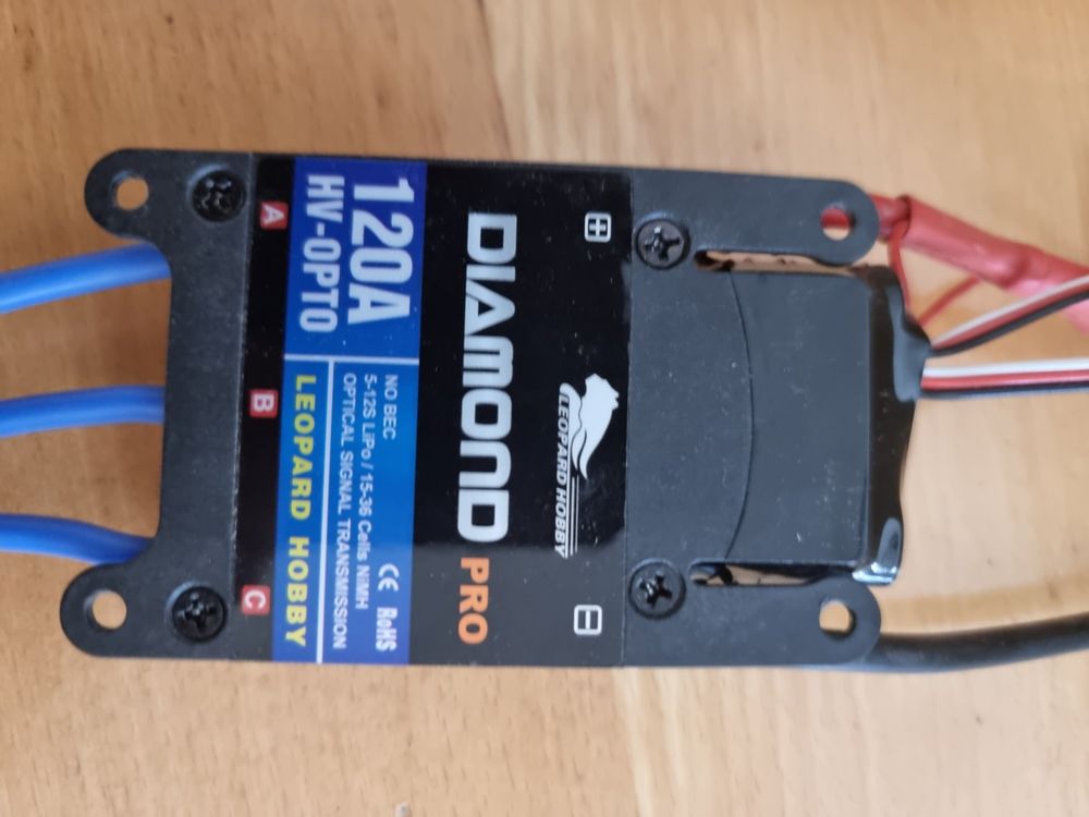 Leopard Hobby Diamond Pro 120A mit Programmierkarte (Gebraucht) in Utzigen für CHF 90 – mit ...