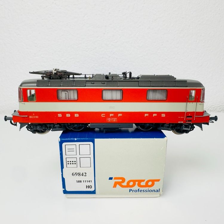 ROCO 69842 Re 4/4 II Swiss Express SBB 11141 AC HO (Neu und ...