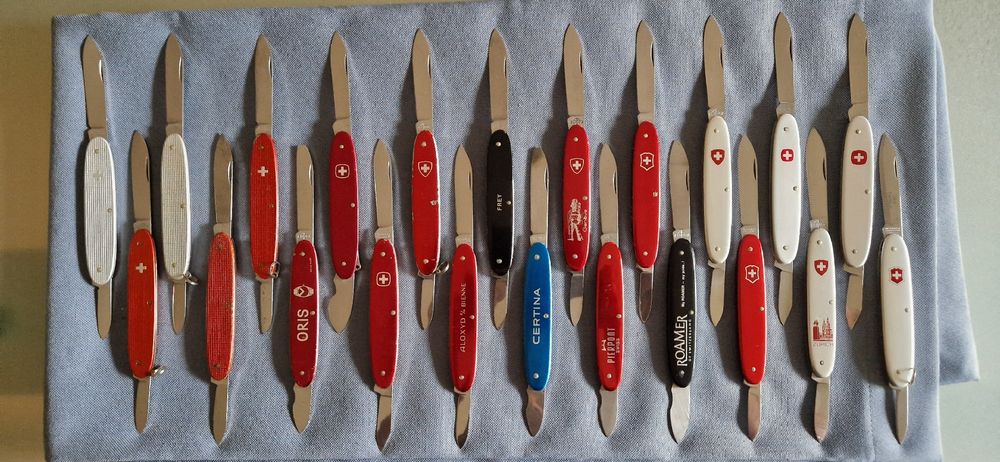 Victorinox Elinox + Wenger Taschenmesser Sammlung, 22 Messer (Gebraucht ...