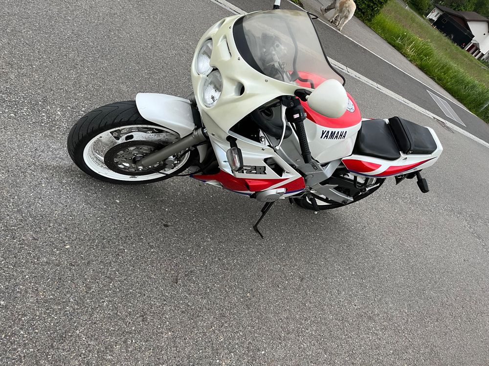 Yamaha FZR 600 3He (91PS) (Gebraucht) in aristau für CHF 990 – nur ...