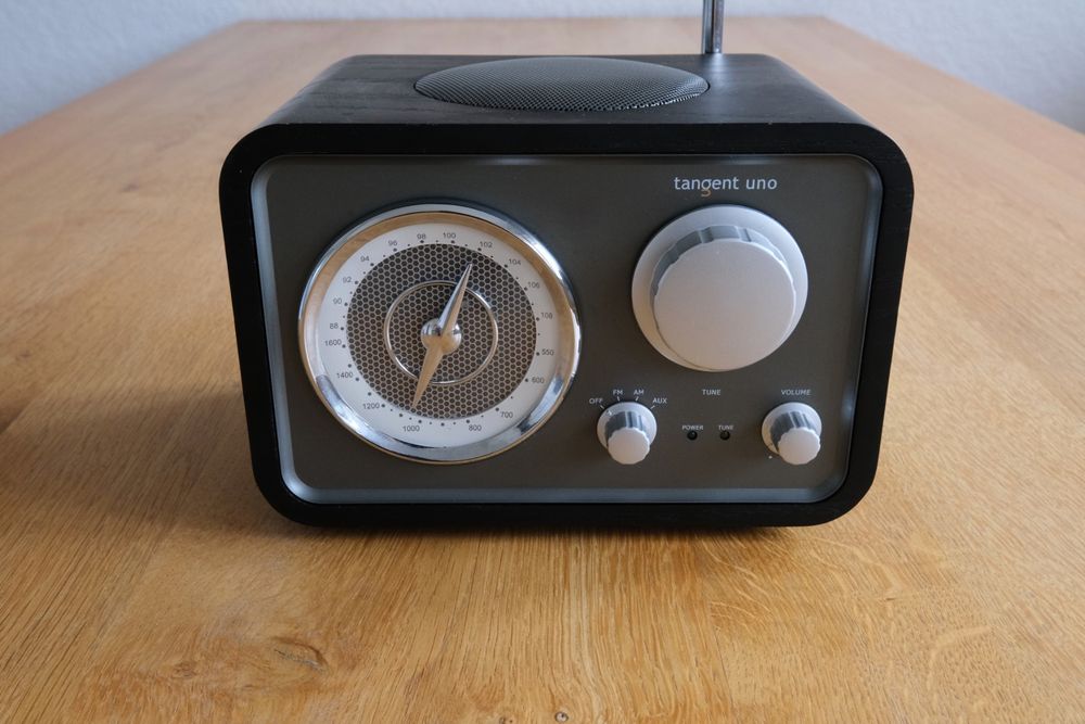 Radio AM/FM Tangent Uno (Gebraucht) in Carouge GE für CHF 20 – mit ...