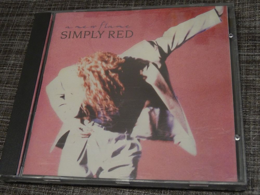 Simply Red - A New Flame CD (Gebraucht) in Olten für CHF 3 – mit ...