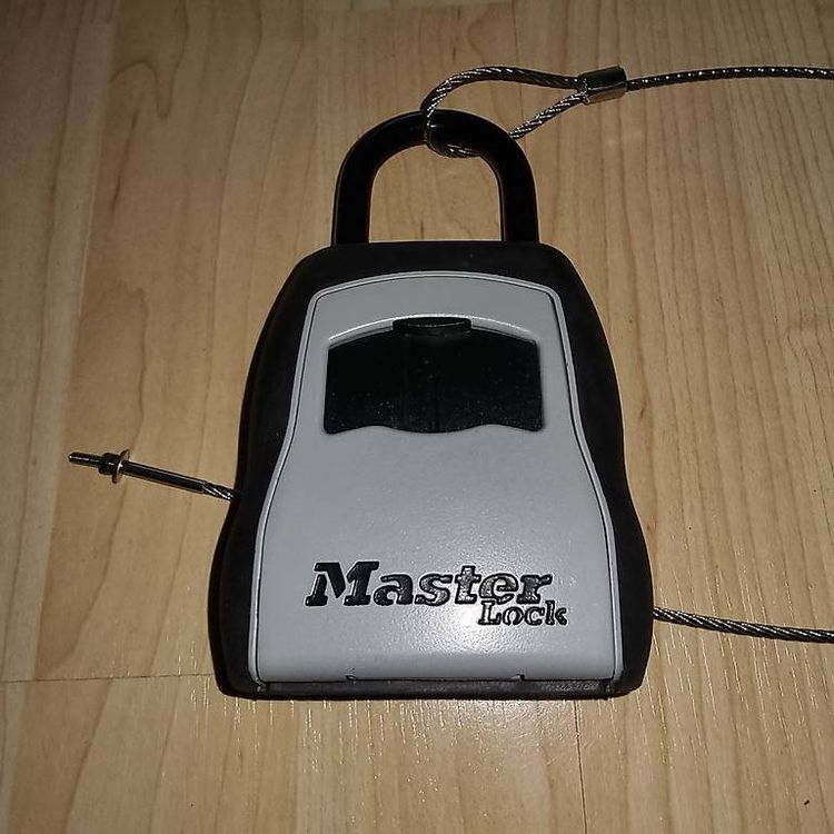 Master Lock Schlüsselsafe mit Zahlencode - Top Zustand! (Gebraucht) in ...