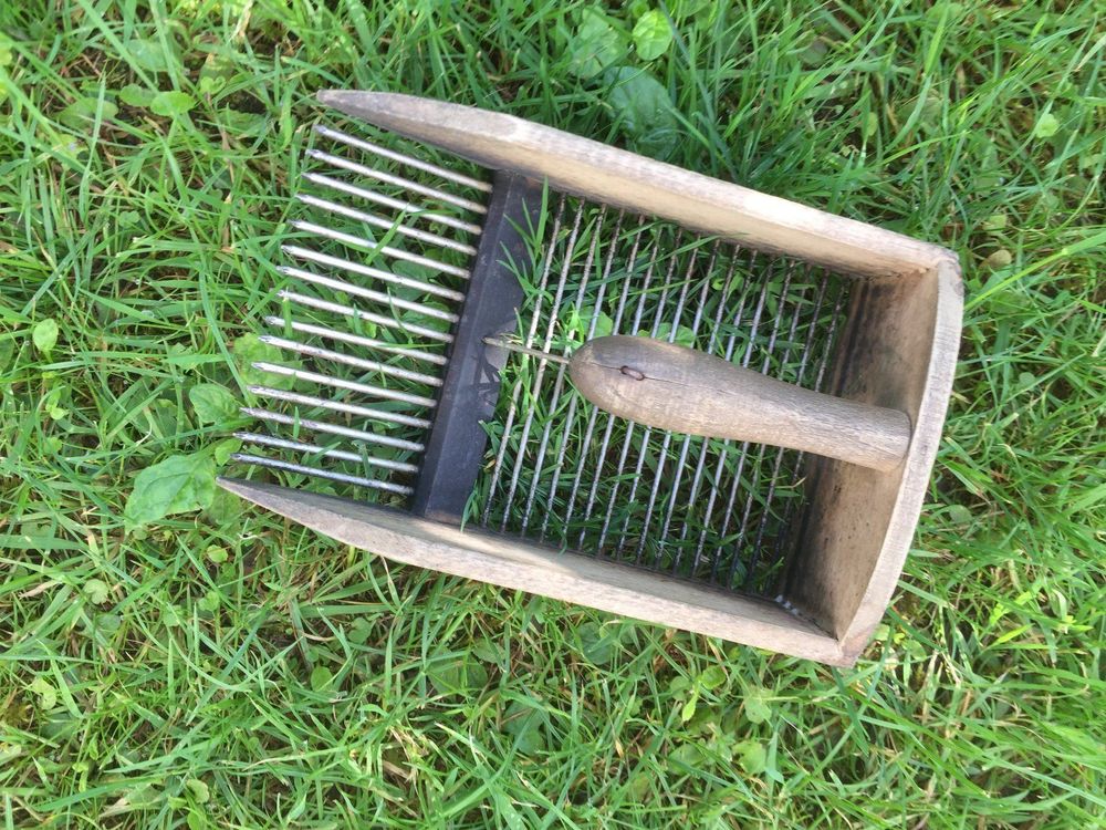 Heidelbeer-Rechen (Gebraucht) in Emmenbrücke für CHF 12 – mit Lieferung ...