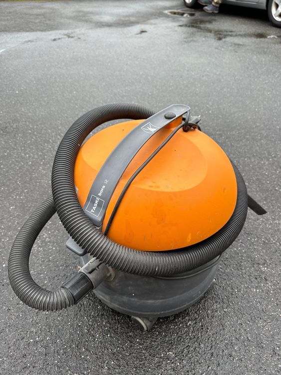 TASKI Profi Staubsauger Bora 12 (Gebraucht) in Unterterzen für CHF 95 ...