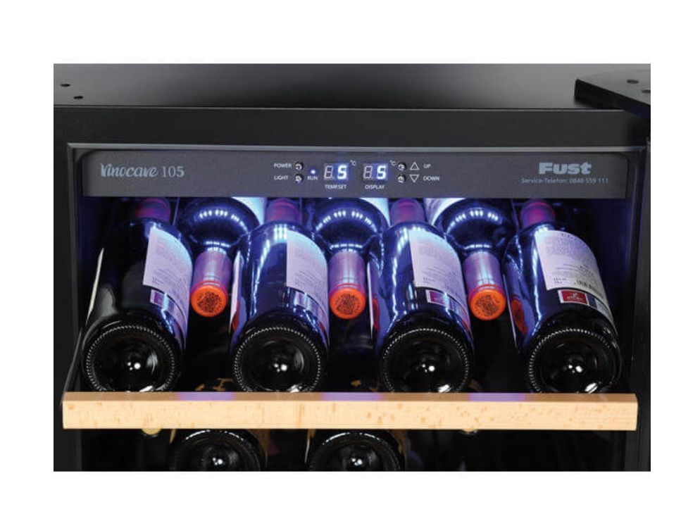 Weinkühlschrank Vinocave 105 (Gebraucht) in Glattpark für CHF 250 – nur ...