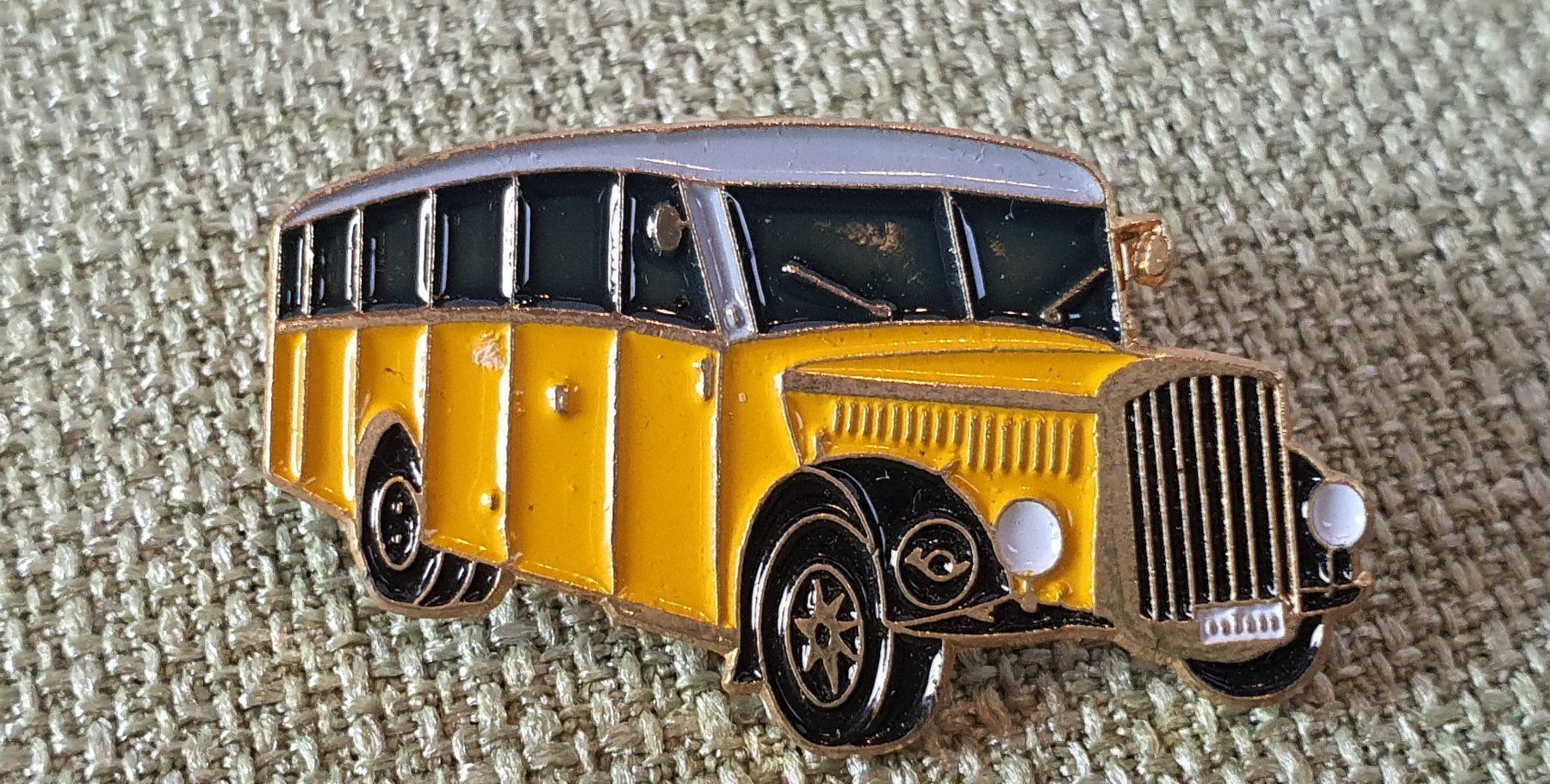 A308 - Pin PTT Postauto Postbus Bus Alpenwagen Saurer 1941 (Gebraucht) in Reinach BL für CHF 2 ...