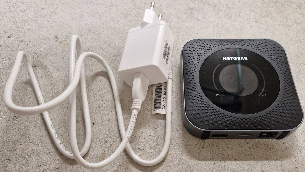 Netgear Nighthawk M1 4G LTE Router - defekt (Difettoso) a Zuchwil per ...