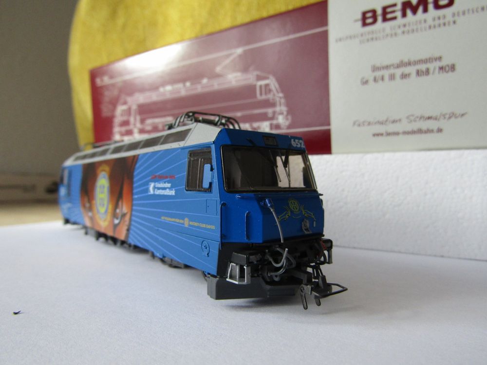 Bemo RhB Ge4/4 III 652 digital Hockey Club Davos H0m (Neu (gemäss ...