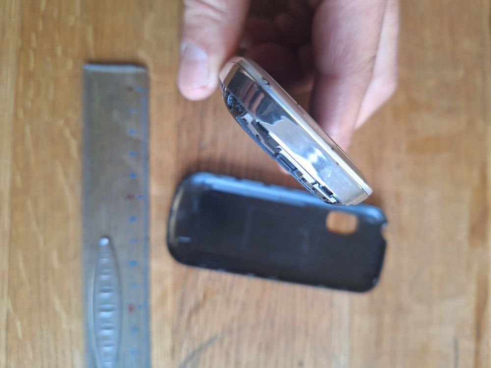 Téléphone S by SFR 117 (D'occasion) à Chêne-Bougeries pour CHF 5 – avec ...