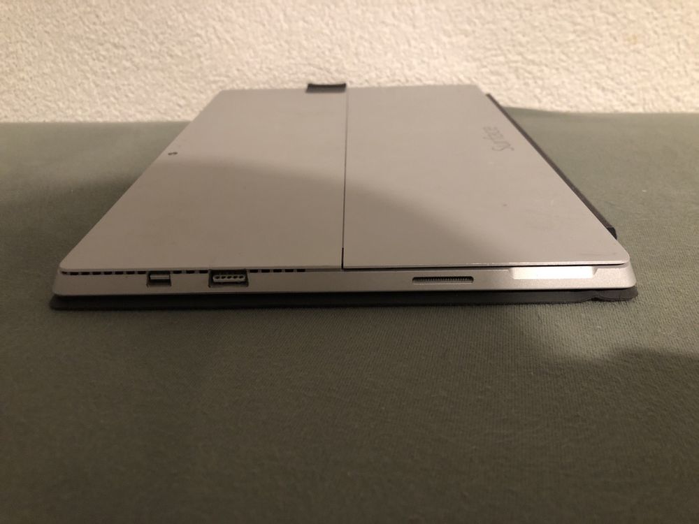 Microsoft Surface Pro 3 - Guter Zustand! Windows 8.1 💻 (Gebraucht) in ...