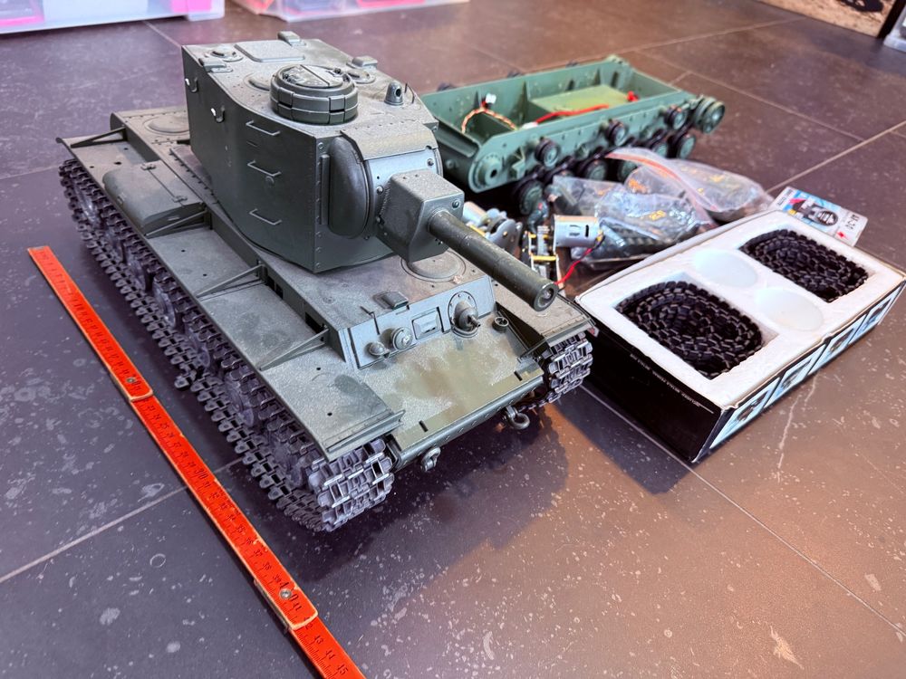 RC Tank Panzer Set Metal (Defekt) in Chiasso für CHF 99 – mit Lieferung ...