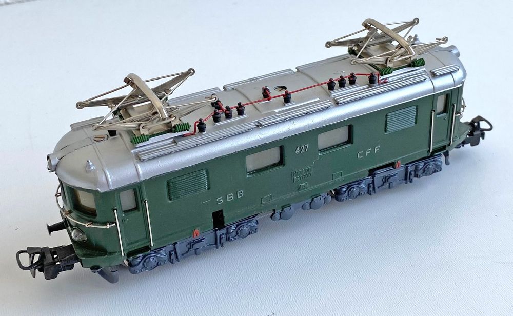 E-Lok Re 4/4 427 SBB, Märklin RET 800, H0 AC | Kaufen auf Ricardo