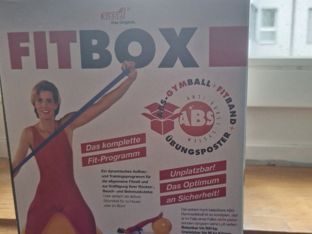 Fit Box (Neu (gemäss Beschreibung)) in Wettingen für CHF 10 – mit ...