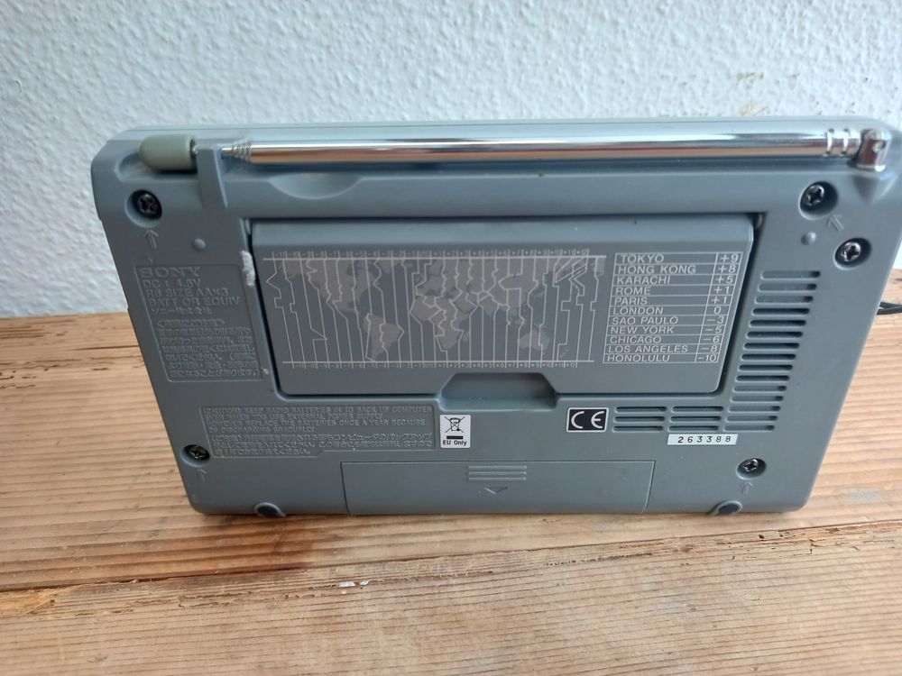 SONY ICF-SW35 FM/SW/MW/LW- Empfänger Weltradio (Gebraucht) in Prez-vers ...