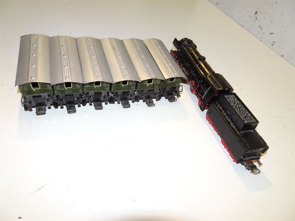 Märklin Zug Lokomotive Br23 + 6 Wagen HO | Kaufen auf Ricardo