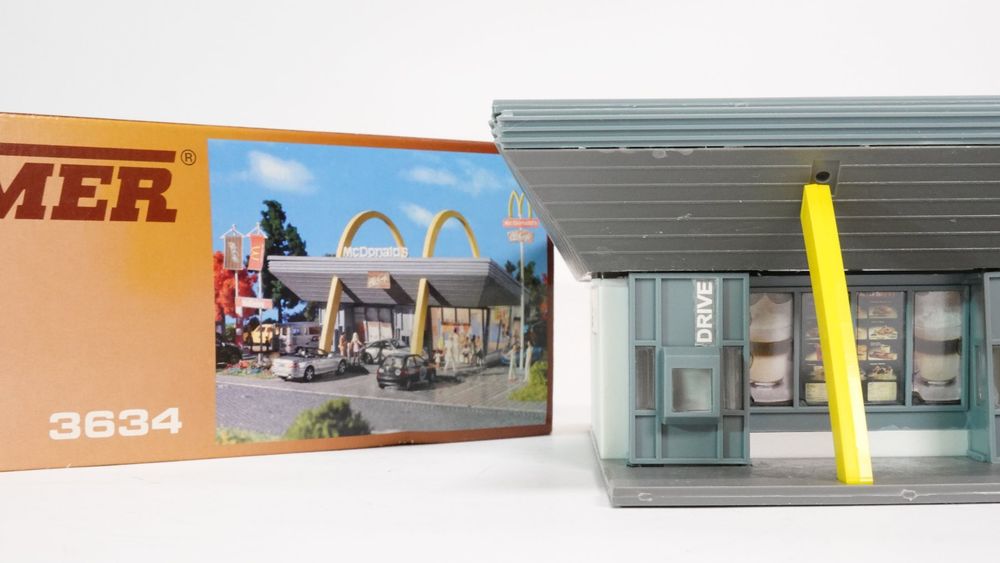 c1 Vollmer 3634 angefanger Bausatz "McDonalds Drive in" (Gebraucht) in ...