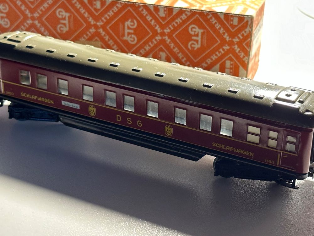 Märklin 346/3 DB Schlafwagen DSG rot blech (Gebraucht) in Aarburg für ...