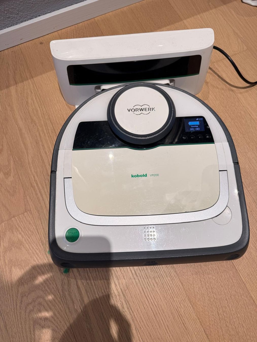 Startklar: Vorwerk Kobold VR200 Saugroboter (Gebraucht) in Schlieren ...