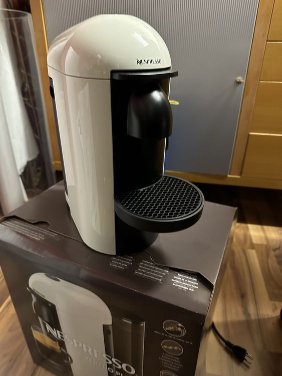 Nespresso Vertuo plus (Gebraucht) in Hildisrieden für CHF 15 – mit ...