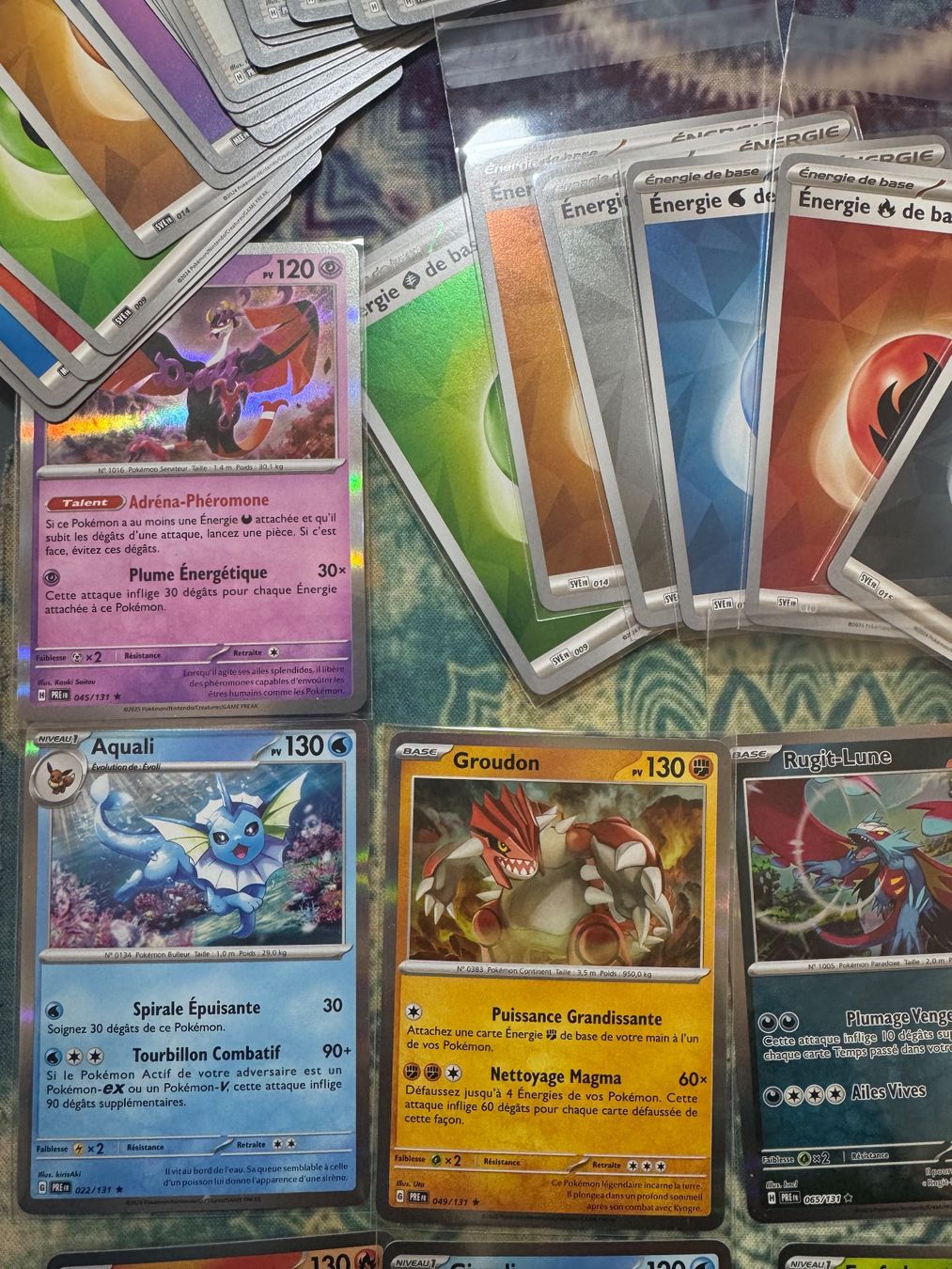 Cartes Pokémon Evolution prismatique (Neuf (Voir description)) à Mont ...