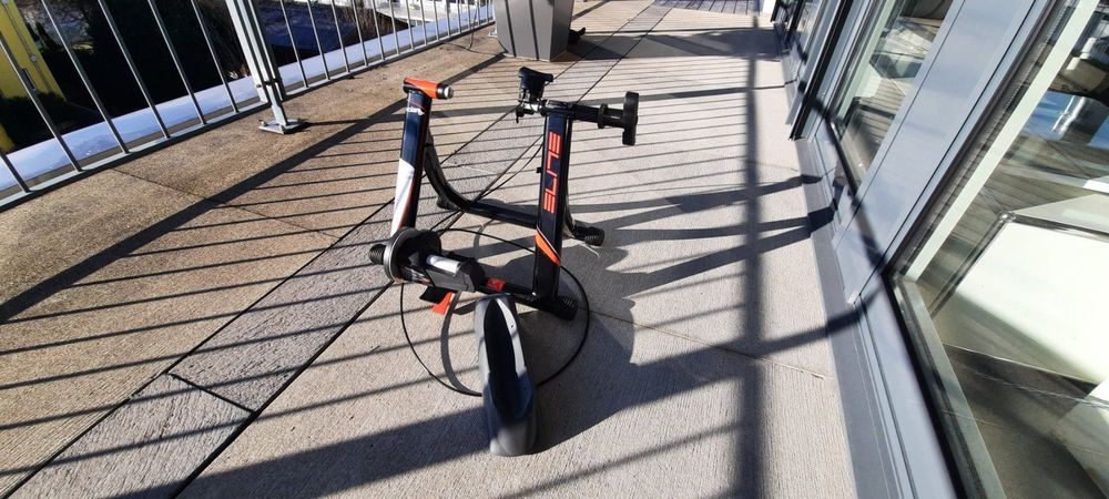Rolltrainer ELITE Volare Mag (Gebraucht) in für CHF 50 – nur Abholung ...