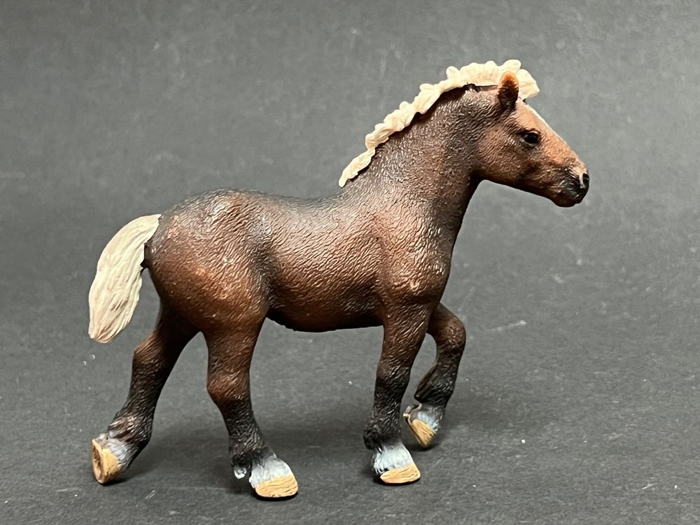 3 Schleich Pferde Schwarzwälder Stute Pferd Hengst Fohlen (Gebraucht) in Ennetbaden für CHF 22 ...