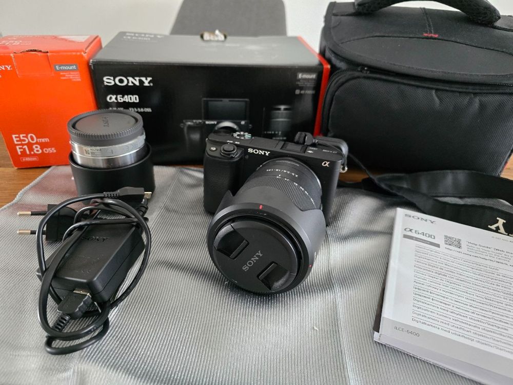 Sony a6400 kit E18-135mm + extra portrait lens und bag (Gebraucht) in ...